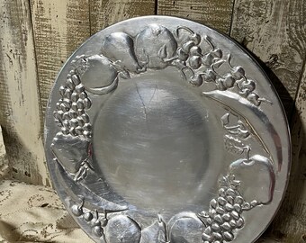 Wilton Pewter Platter - Etsy