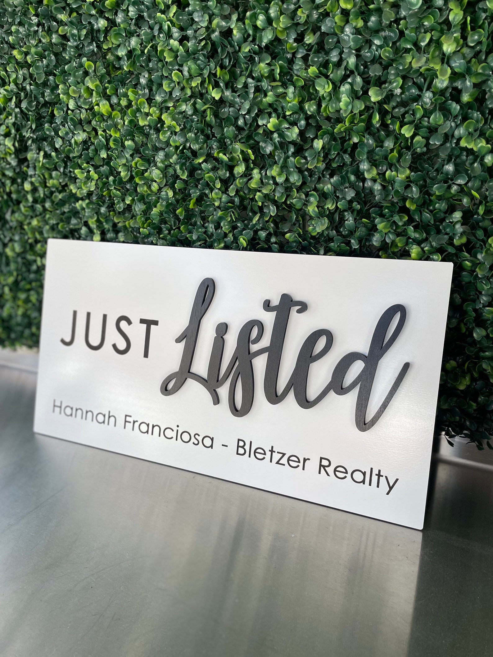Personalized Just Listed Sign, Custom Realtor Sign, 18x9.3" - Etsy