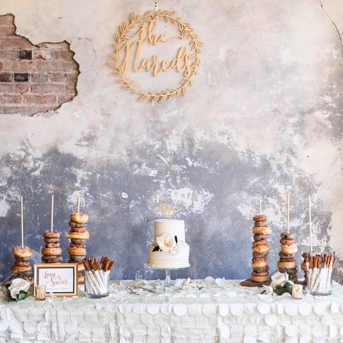 Personalized Circle Wreath Name Sign Custom Name Sign - Etsy