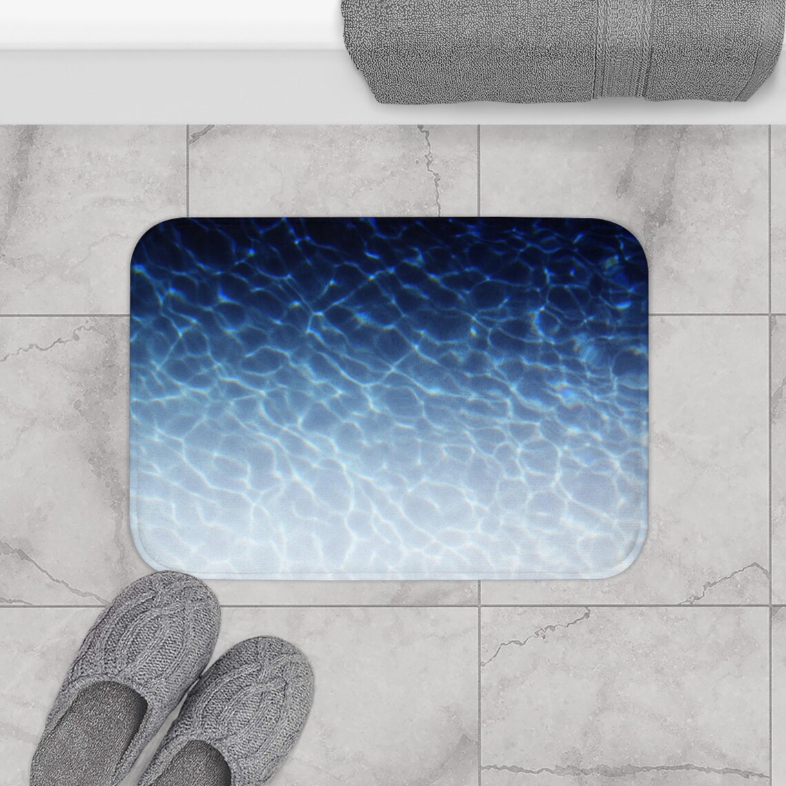 Belize Blue Bath Mat, Coastal Blue Ombre Blue Ocean Surf Beach Tropical ...