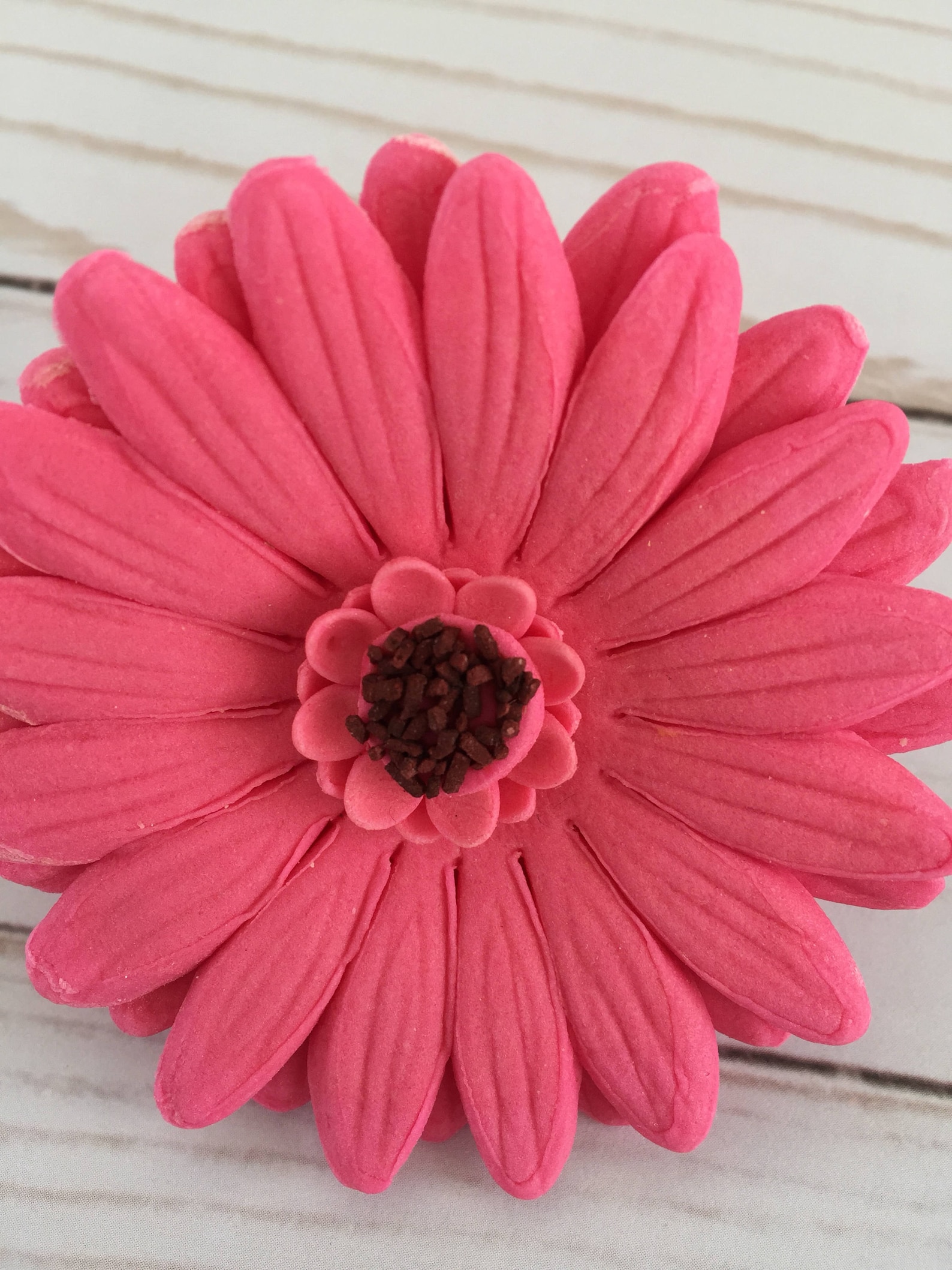 Gumpaste daisy Sugar flower Cake topper Gum paste flower | Etsy