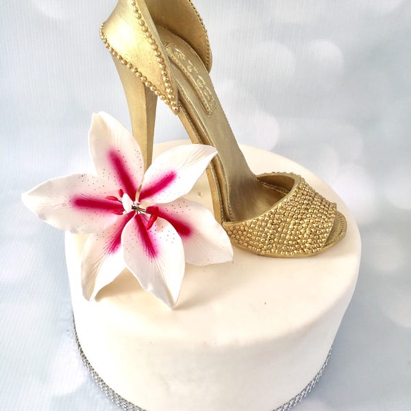 Gumpaste Shoe - Etsy