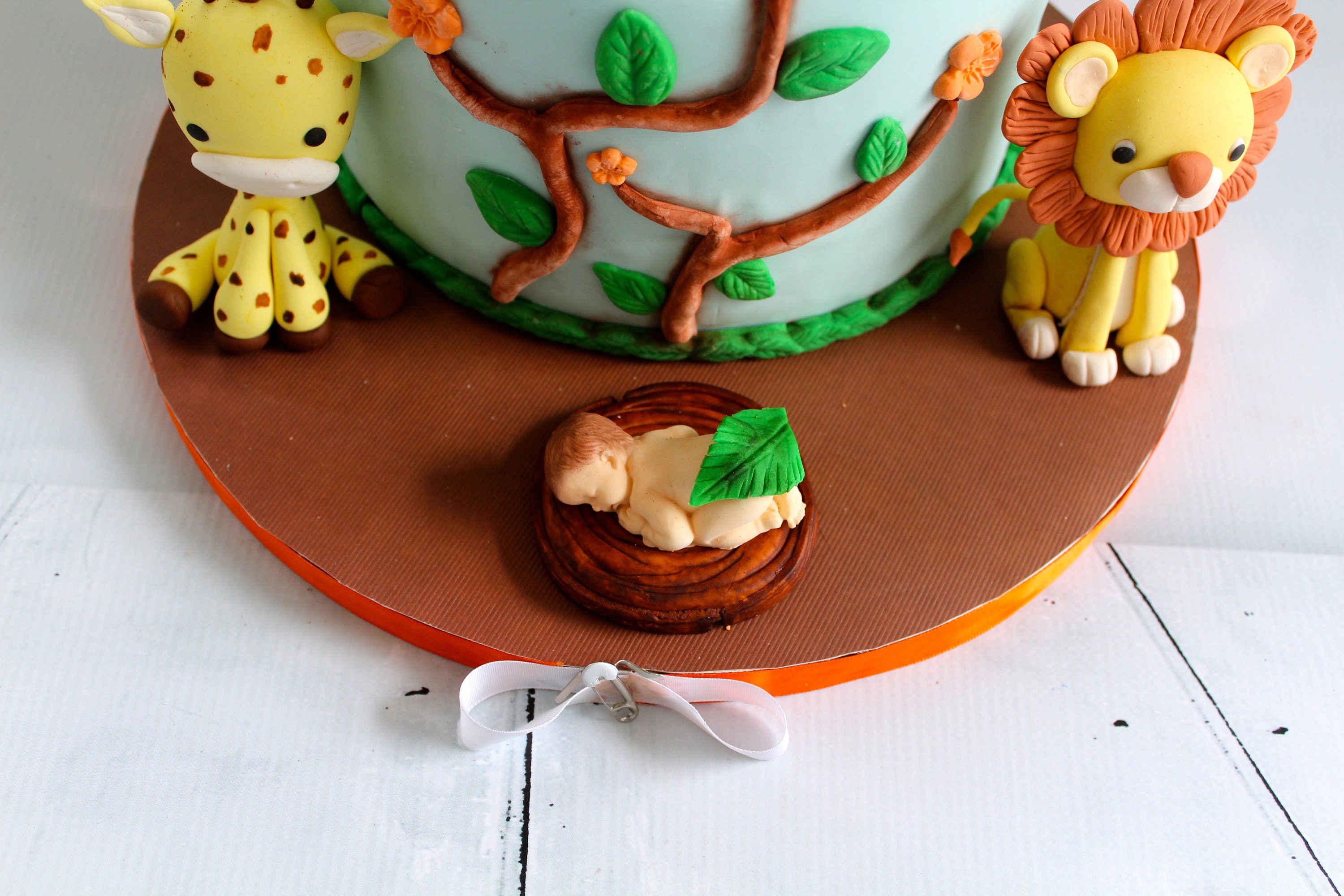 Fondant Lion Gumpaste Lion Safari Cake Topper Edible Lion Edible Cake ...