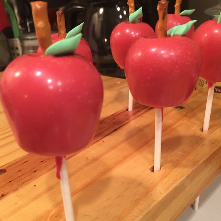 Red Apple Cake Pops - Etsy