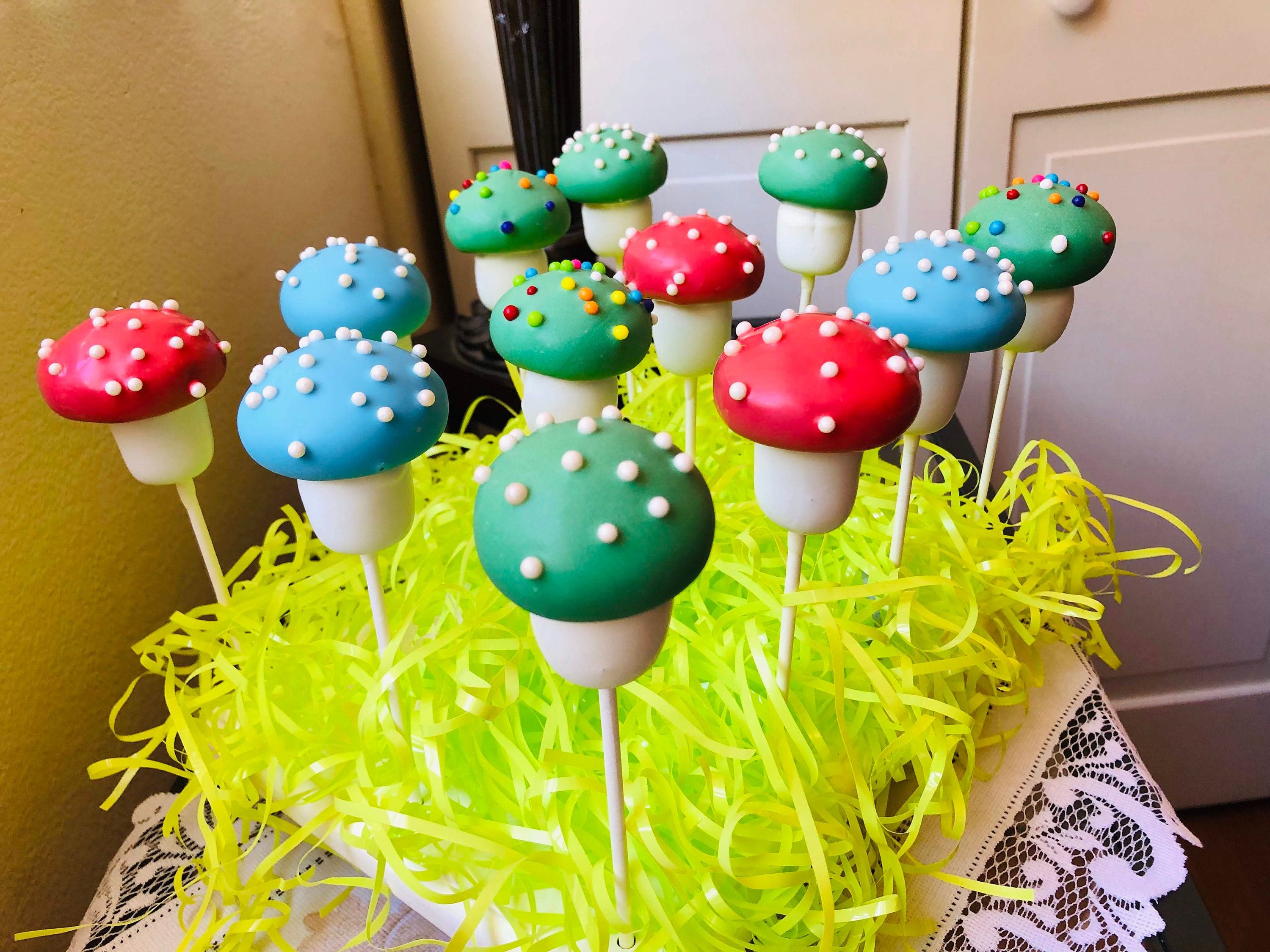 Mushroom Cake Pops - Etsy
