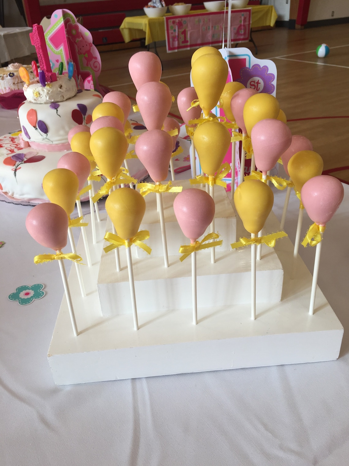 Balloon Cake Pop - Etsy