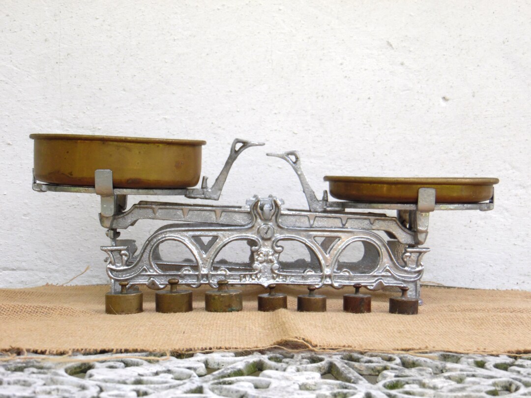 Antique Iron Kitchen Scale Antique Market Scale With Brass Pans Kitchen ...