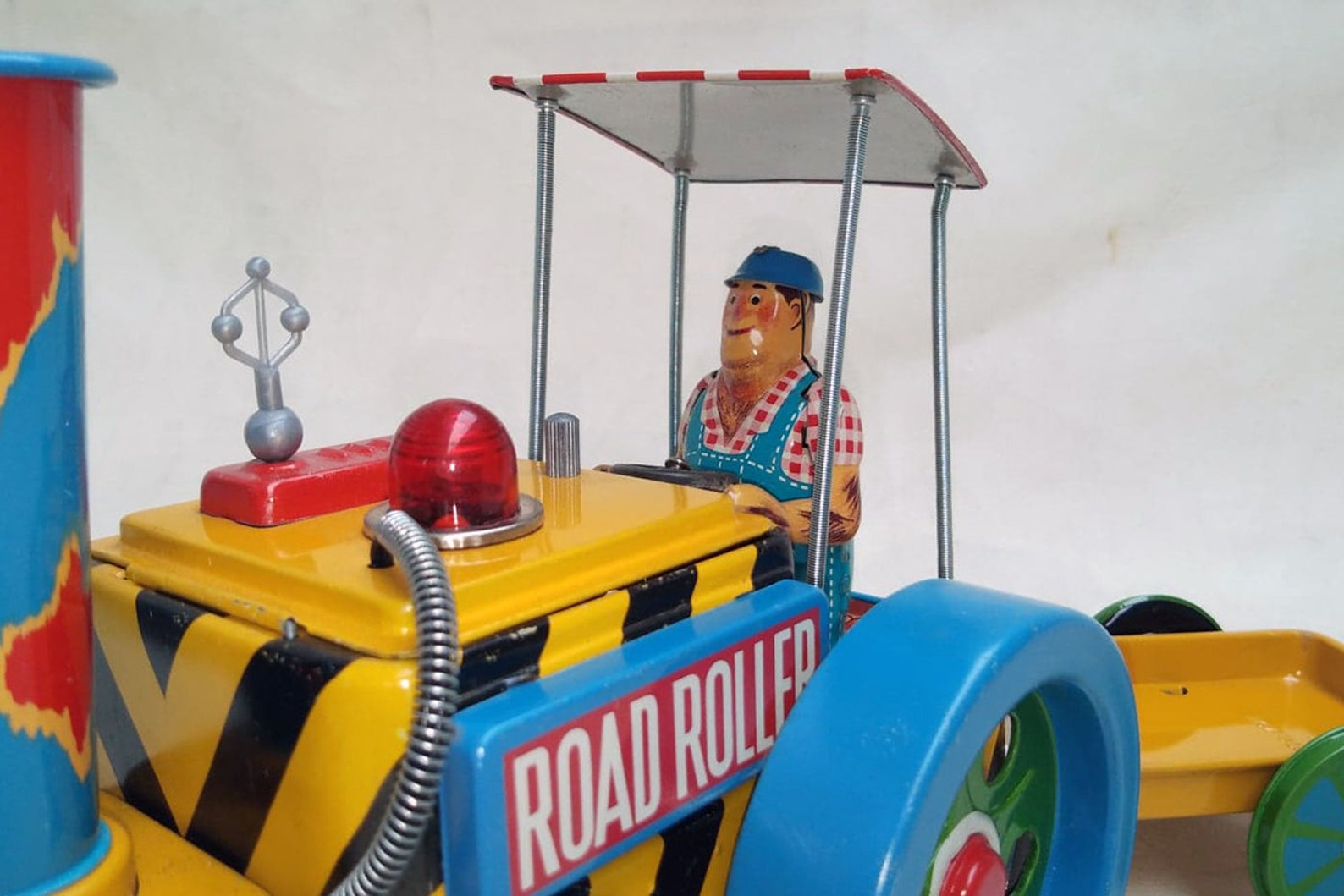 Nos Rare Vintage Tin Toy Steam Roller With Trailer Battery Operated ...
