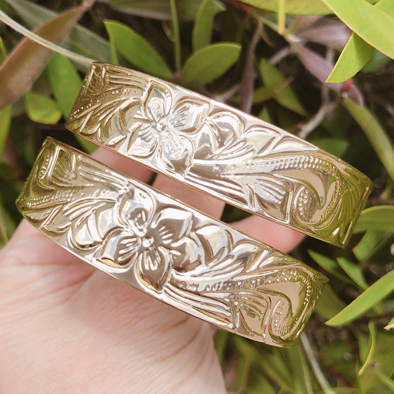 15mm Gold Plumeria - Etsy