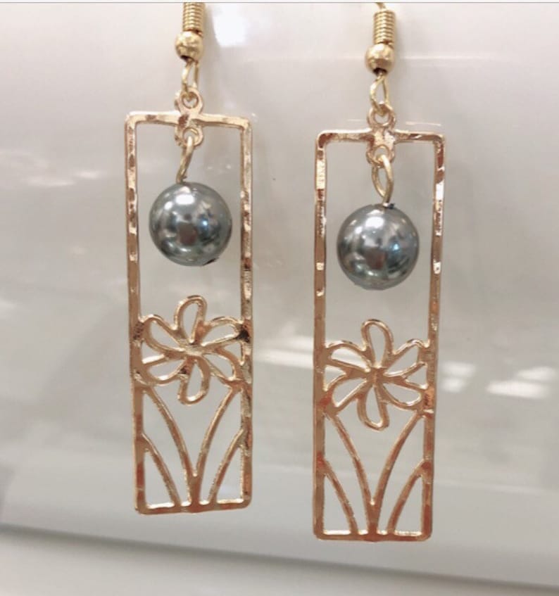 Hawaiian Small Tiare Flower Rectangle Design: Hamilton Gold - Etsy