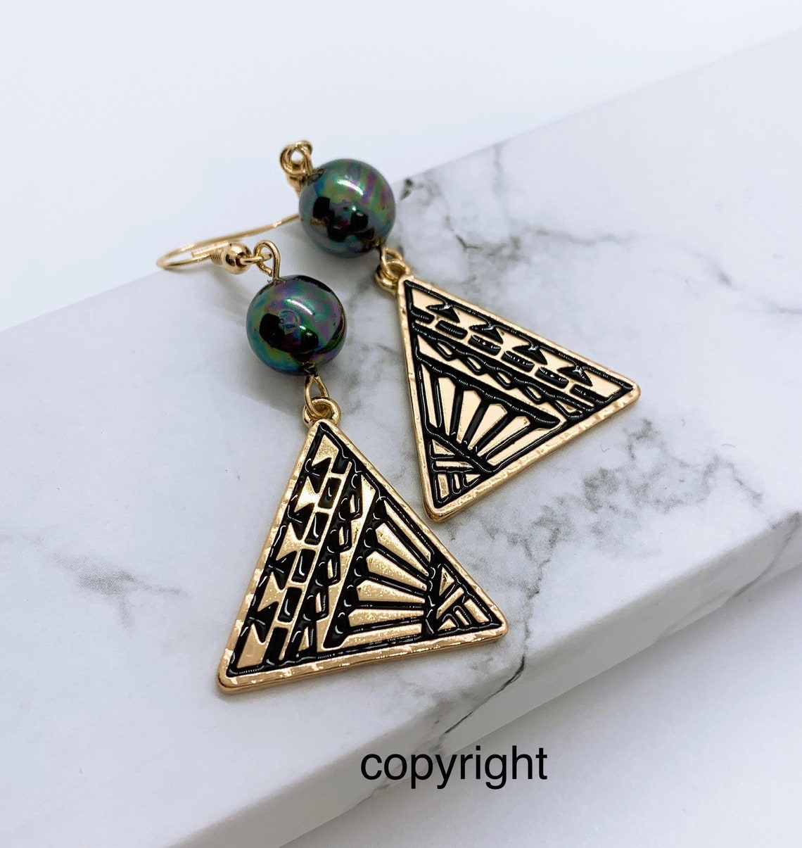 Mauna Kea Tribal : Hamilton Gold Earring With Shell Pearls - Etsy