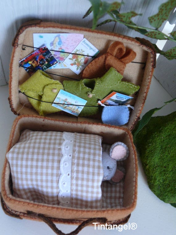 Travel Mouse With Suitcase Boy. DIY Kits - Etsy Norway