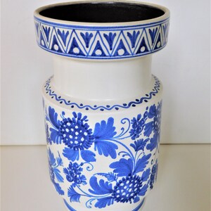 Arces - RSM by Bruno HUGO, Ceramic Hand Painted Vase, Italy - Etsy