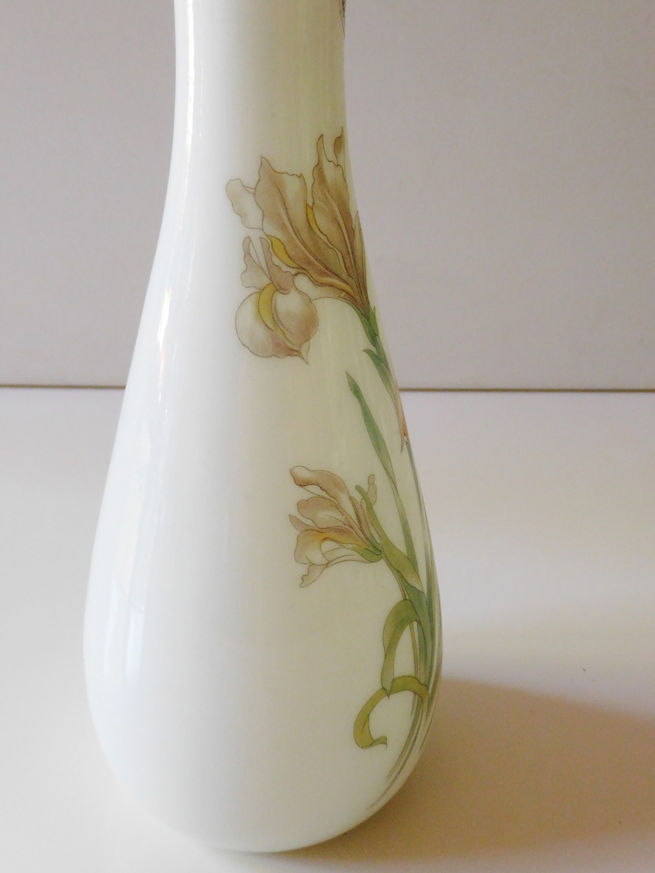 Stelvia / Opalina Fiorentina Cased Glass Vase, Handmade, Italy - Etsy