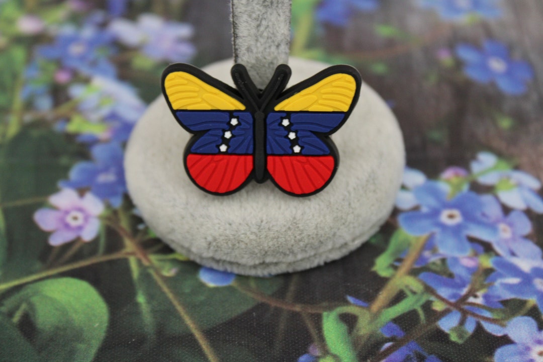 Venezuela Flag Butterfly Shoe Charm 7th Star Can Not Fit on This Design ...