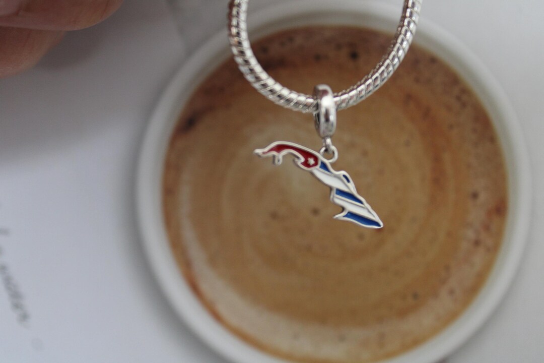 Cuba Flag Outline Charm Bracelet Pendant (ALL Material Made in the U.S ...