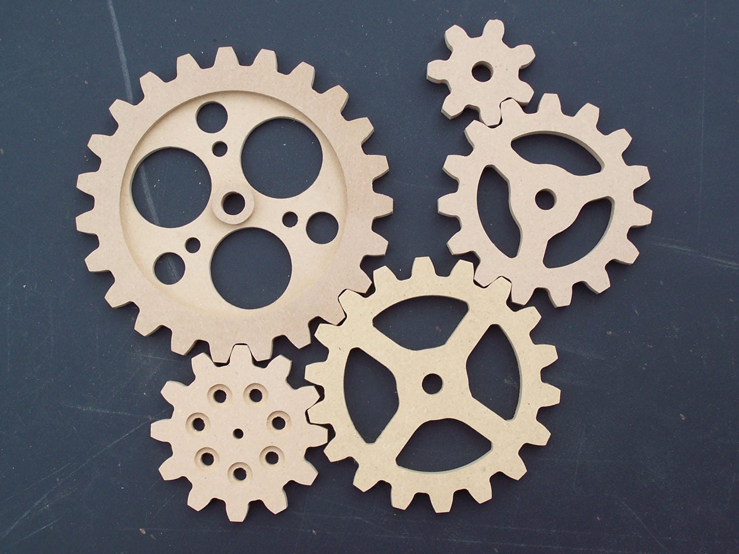 Wooden Gears Five one half 1/2 Inch thick gears cogs | Etsy