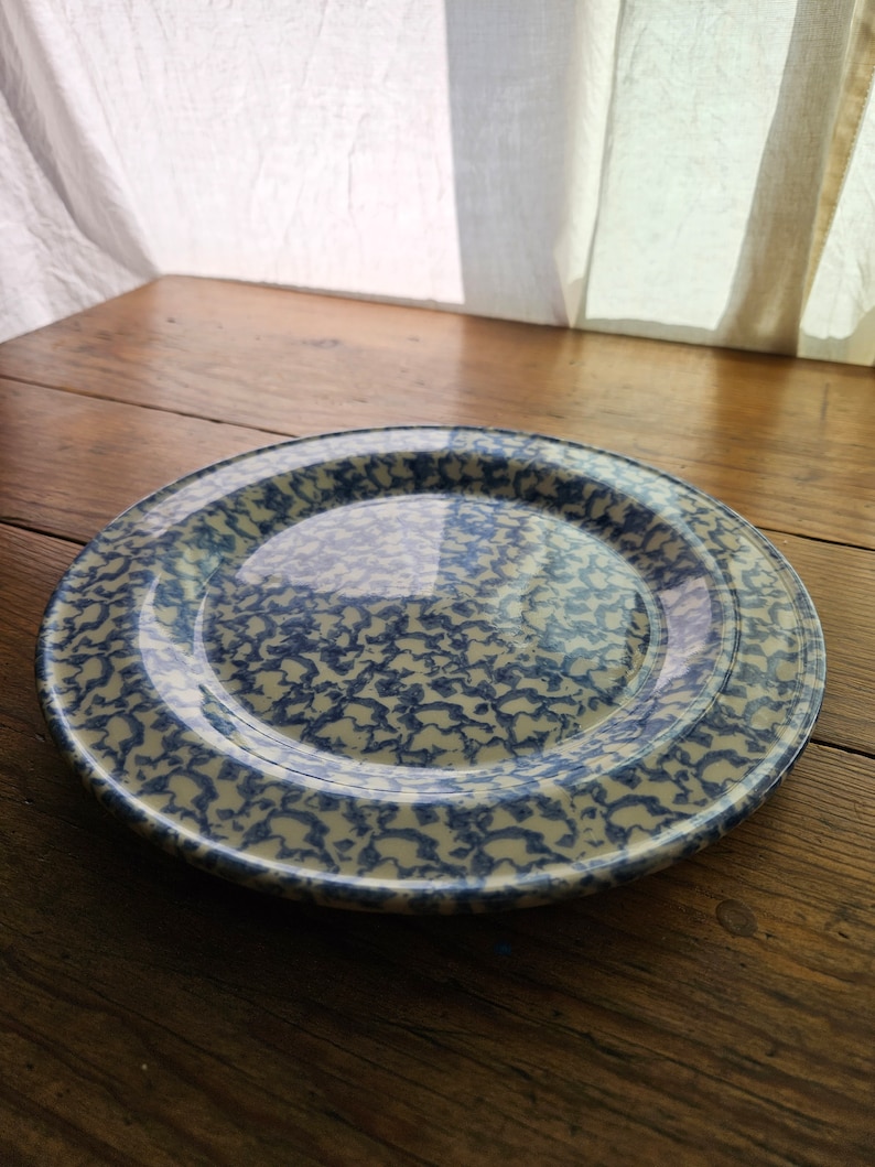 Roseville Blue Spongeware Dinner Plate by Workshop Gerald Henn - Etsy