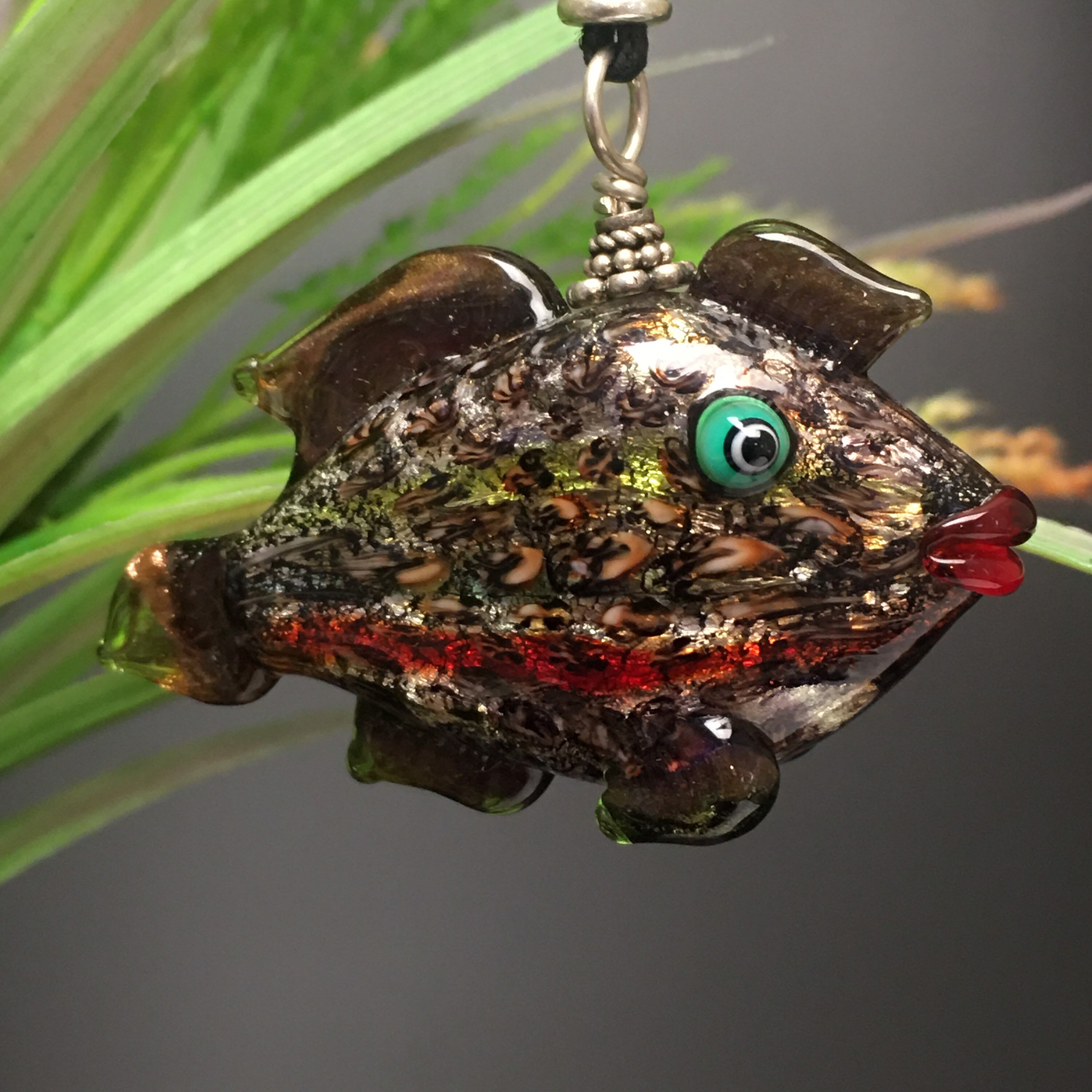 Pompadour Silver Core Fish,fish Pendant, Sea Life Jewelry - Etsy