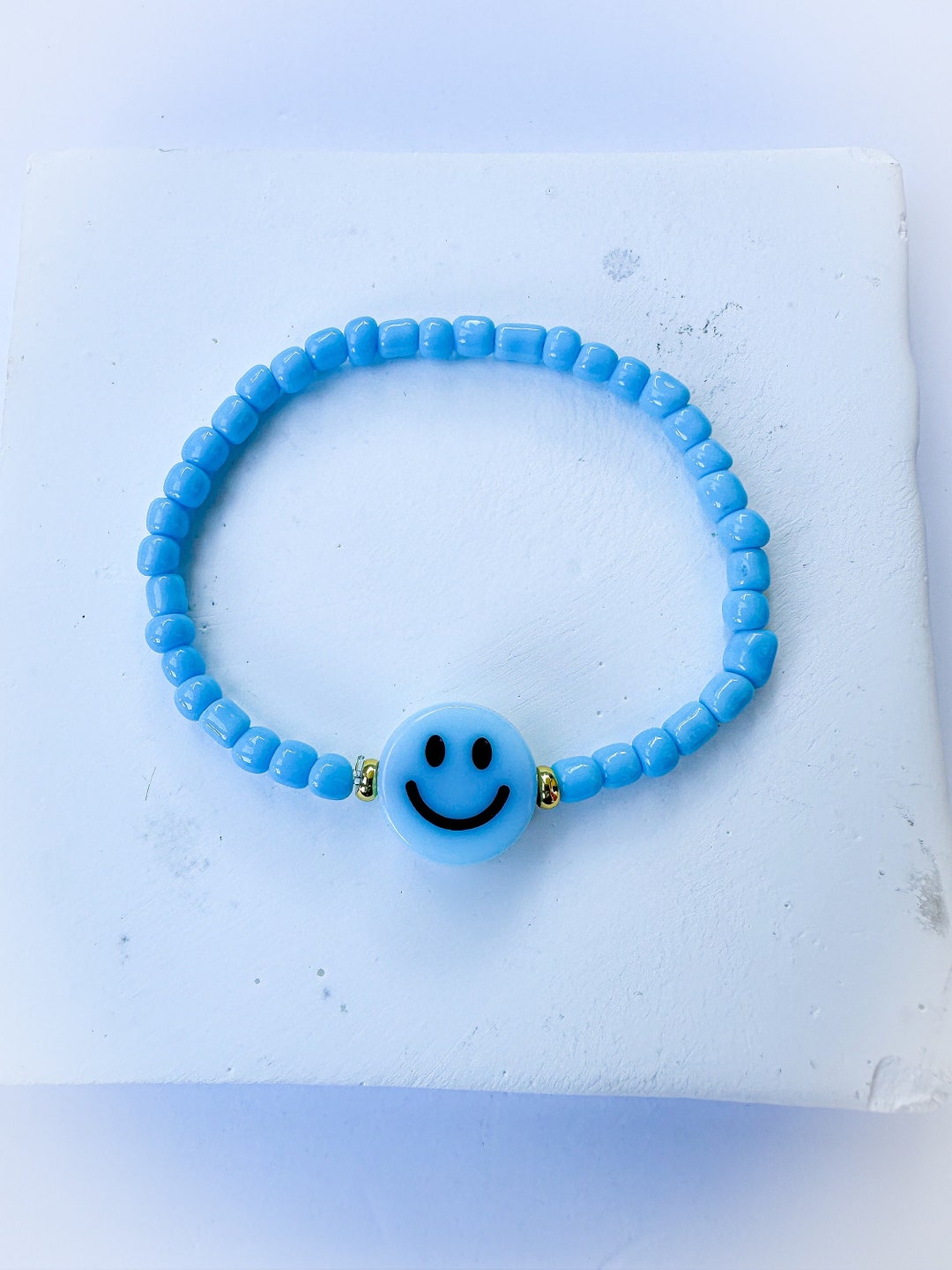 Happy Face Bracelet | Smiley Face Friendship Bracelet | Don't Worry Be ...