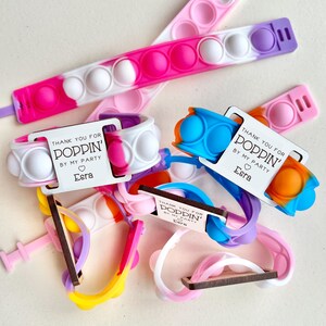 Set of Pop It Bracelet Gift for Kids Birthday Party, Non Food Classroom ...