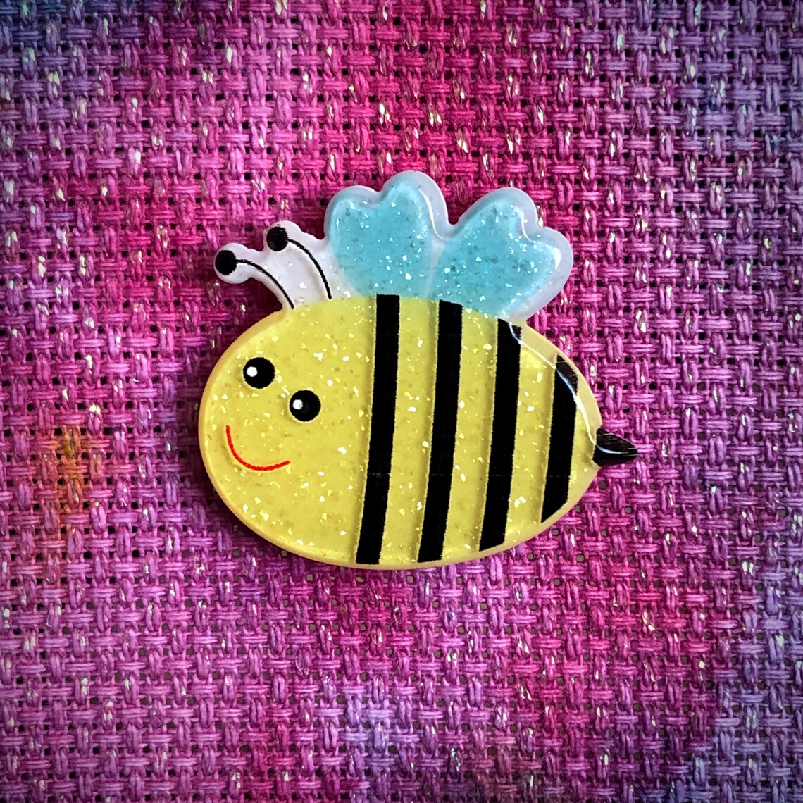 Sparkly Bumble Bee Magnetic Needle Minder Needle Nanny - Etsy