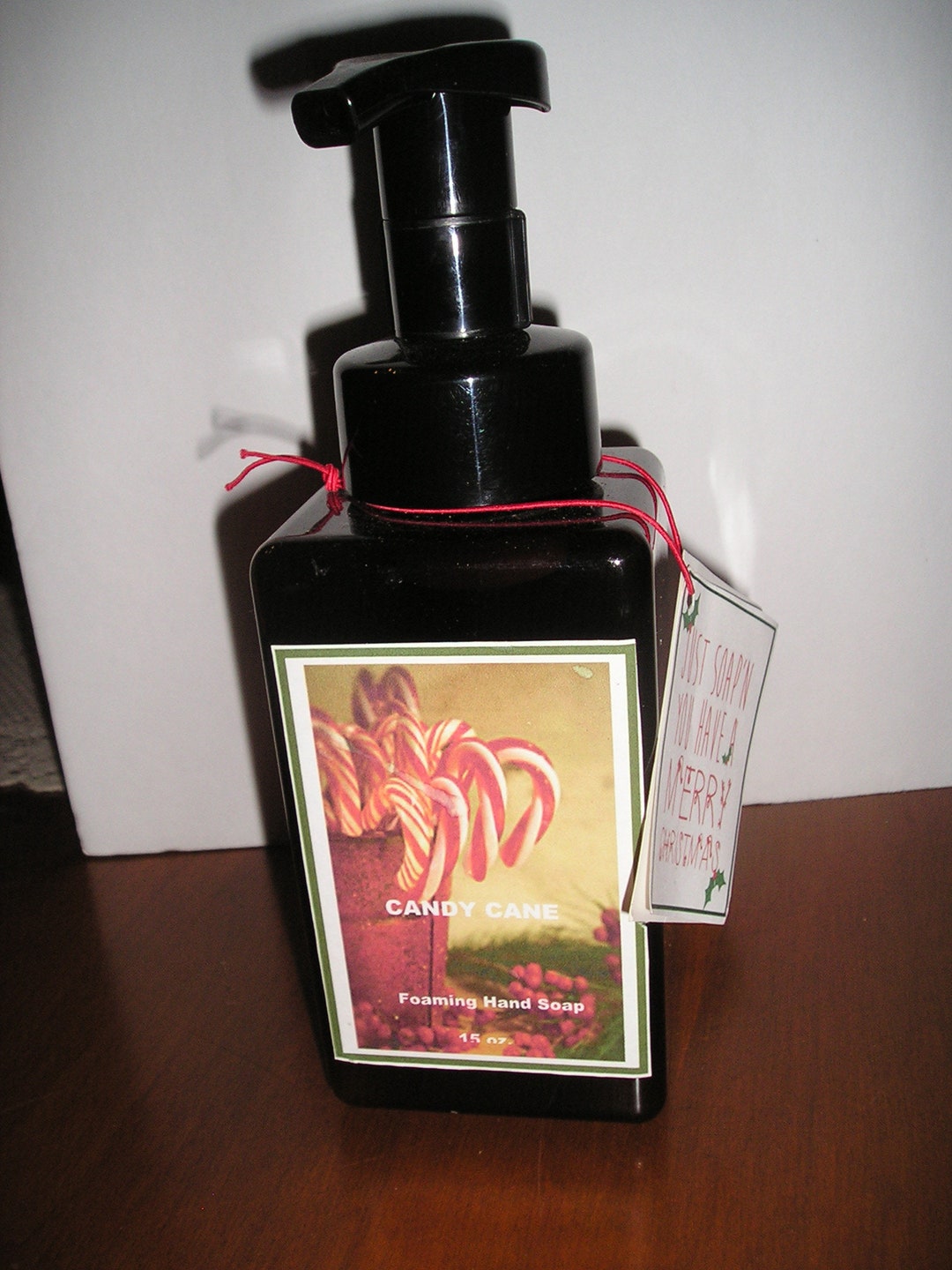 CANDY CANE 15 Oz. Liquid Hand Soap Foaming Dispenser Comes With Gift ...