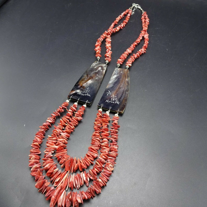 RAYMOND ROSETTA Santo Domingo Pueblo PARROT Spiny Oyster Shell Necklace ...