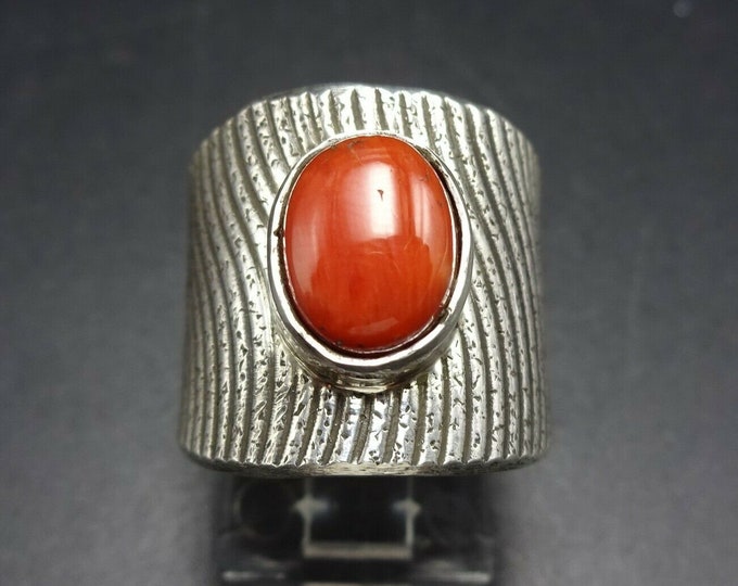 Pete Johnson NAVAJO Cuttlebone Cast Sterling Silver CORAL RING - Etsy