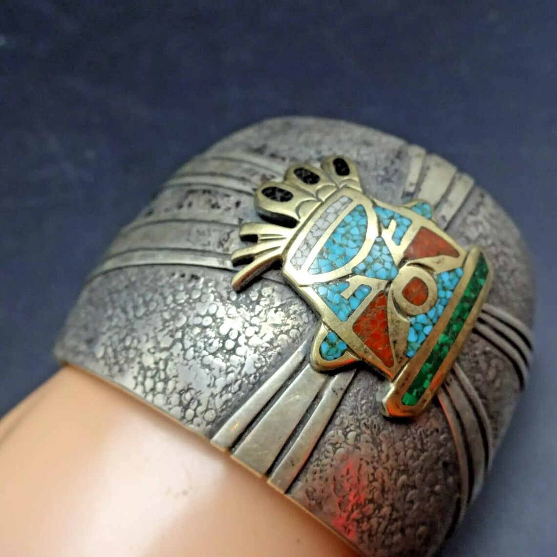 THOMAS TOMMY SINGER Navajo Vintage Sterling Silver Chip Inlay Cuff ...