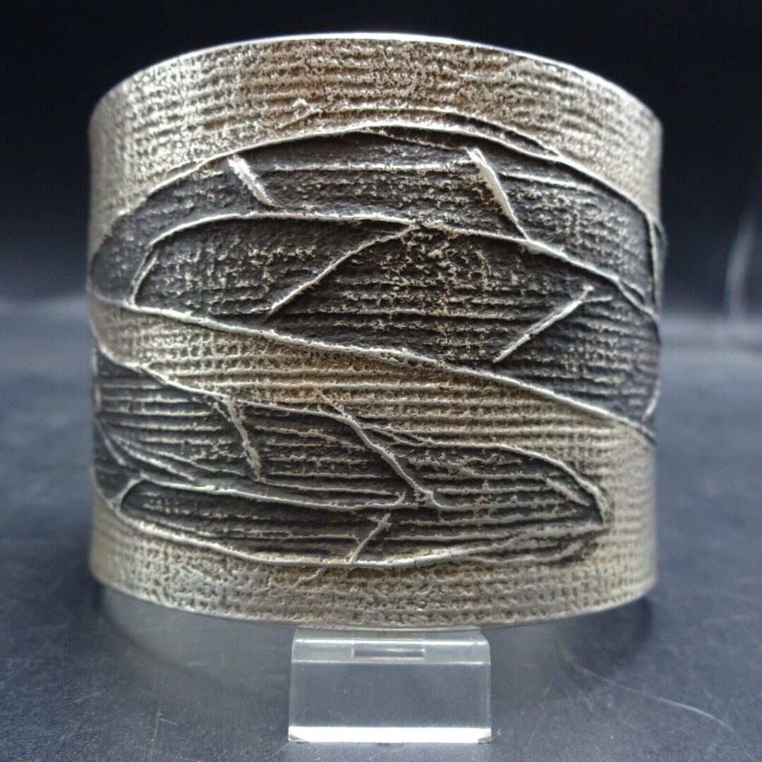 IRA CUSTER Navajo TUFA Cast Sterling Silver Extra Wide Cuff Bracelet ...