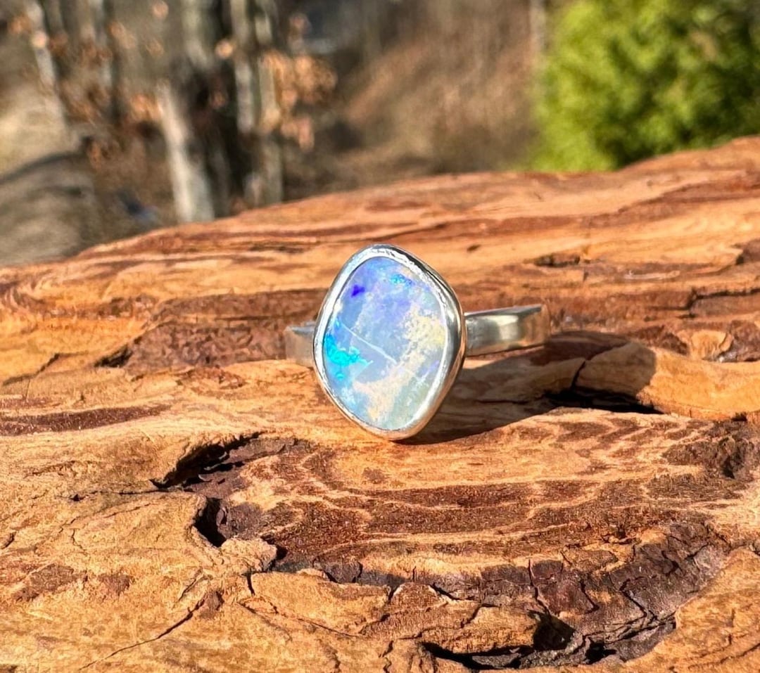 Lightning Ridge Rainbow Flash Crystal Opal Ring - Size 6 - Etsy
