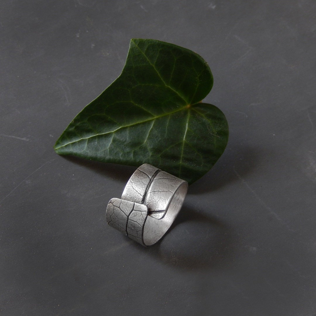 Adjustable Sterling Silver Ivy Leaf Ring: Handmade Botanical Band - Etsy