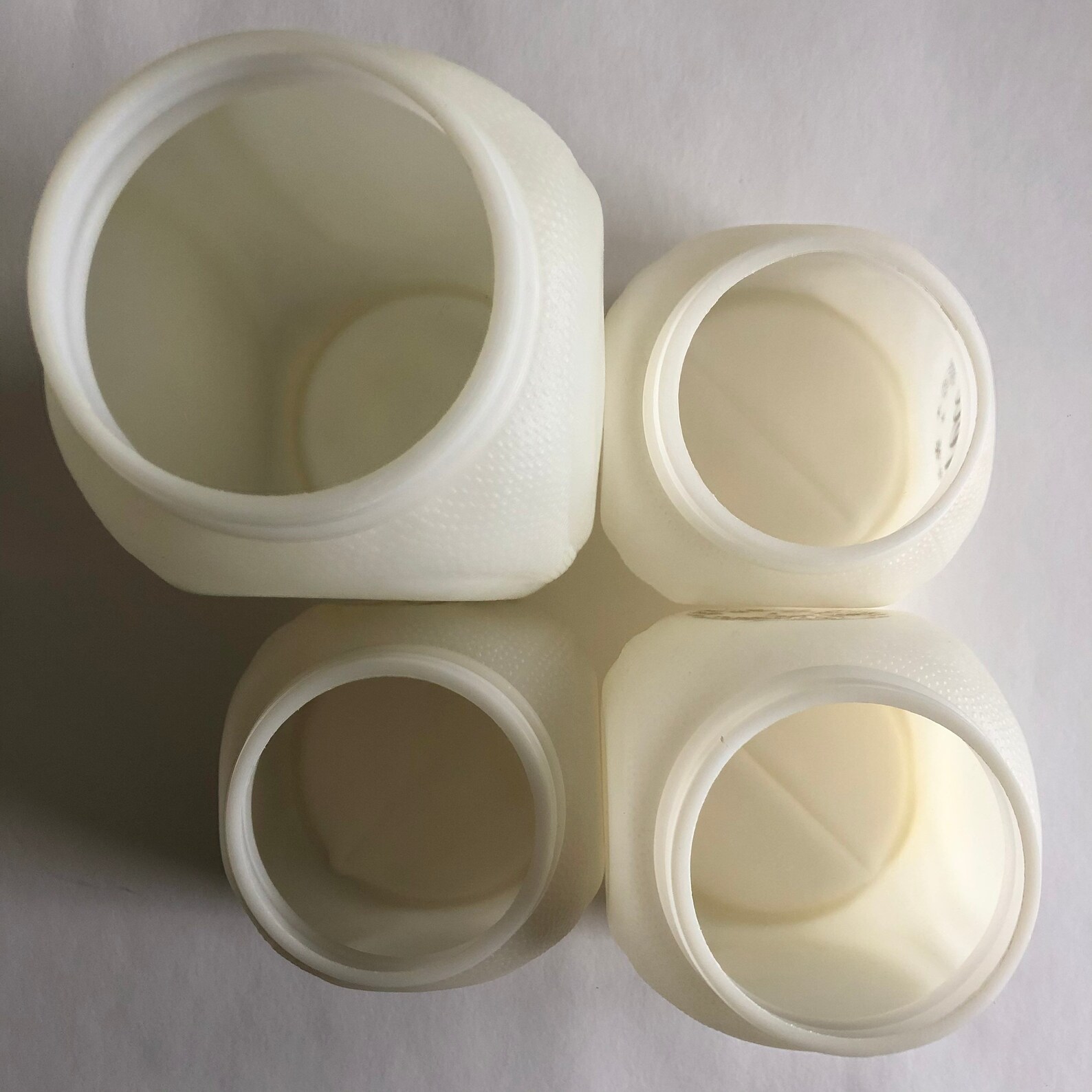 Mid-Century Bee Plastics 4 Canister Set with Aqua/Mint Lids | Etsy