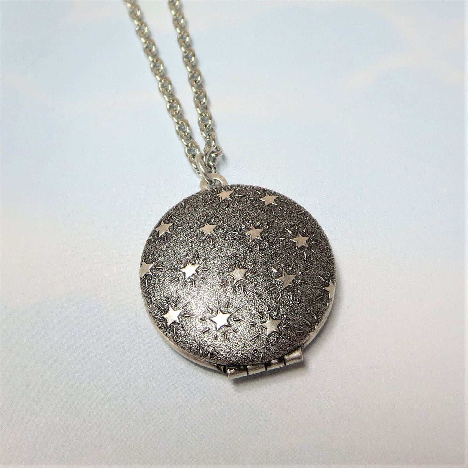 Star Locket Round Locket Celestial Locket Silver Locket - Etsy