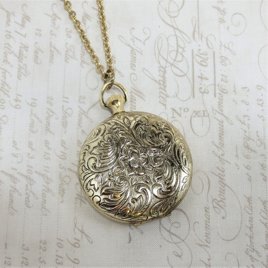 Pocket Watch Locket Vintage Locket Large Round Locket | Etsy