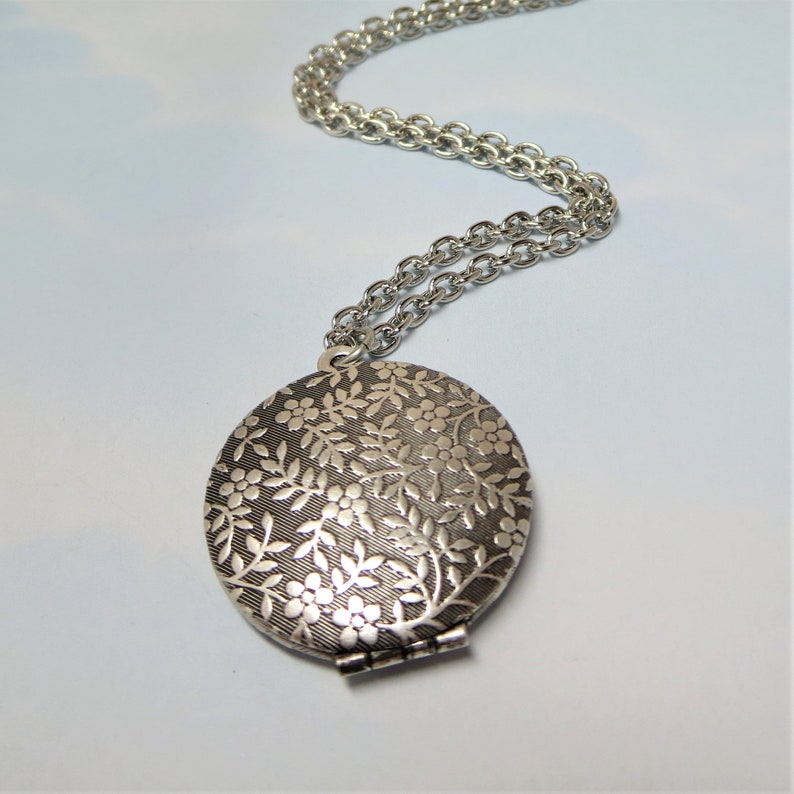 Flower Locket Round Locket Silver Flower Locket Photo Locket - Etsy
