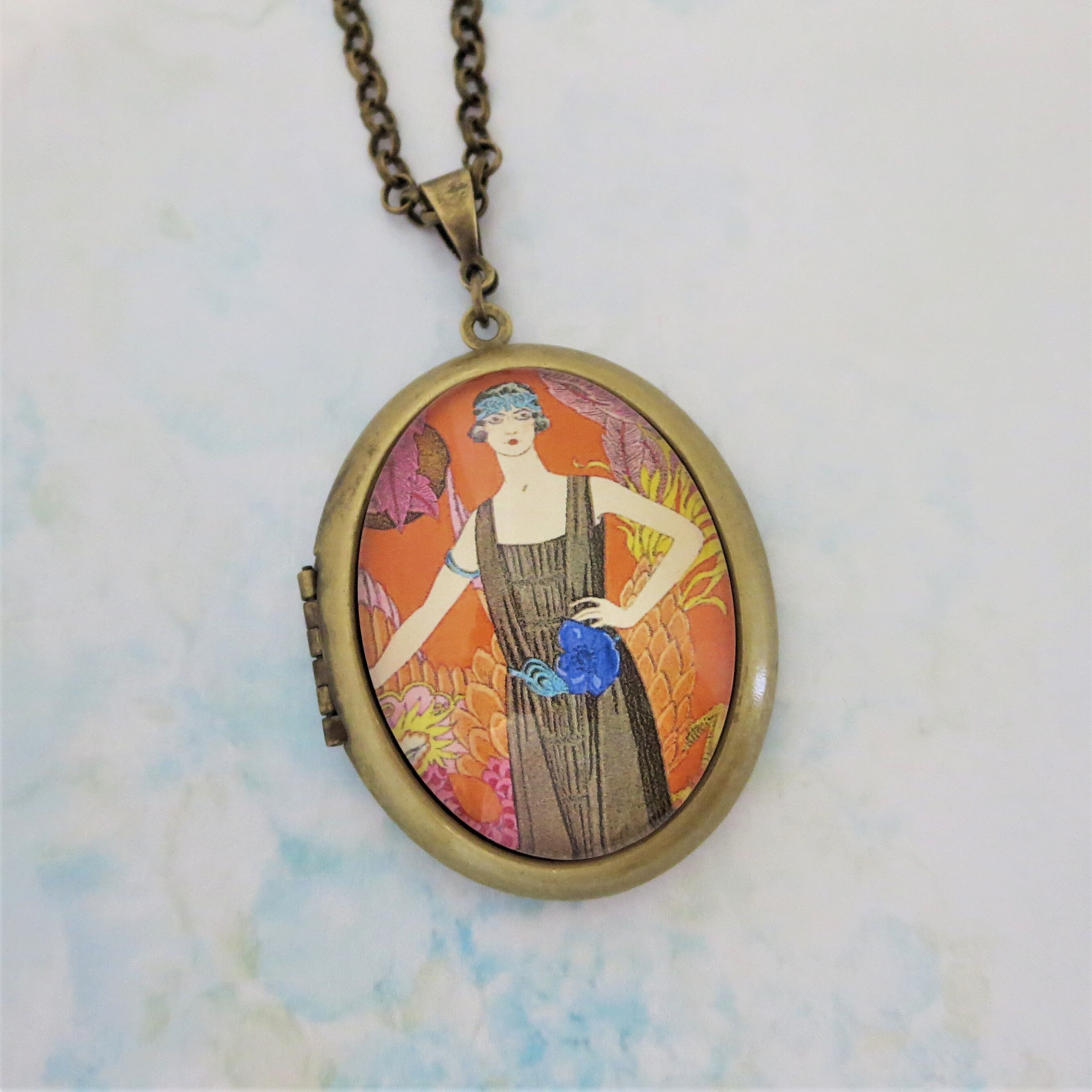 Art Deco Locket Art Glass Locket Large Oval Photo Locket Art | Etsy