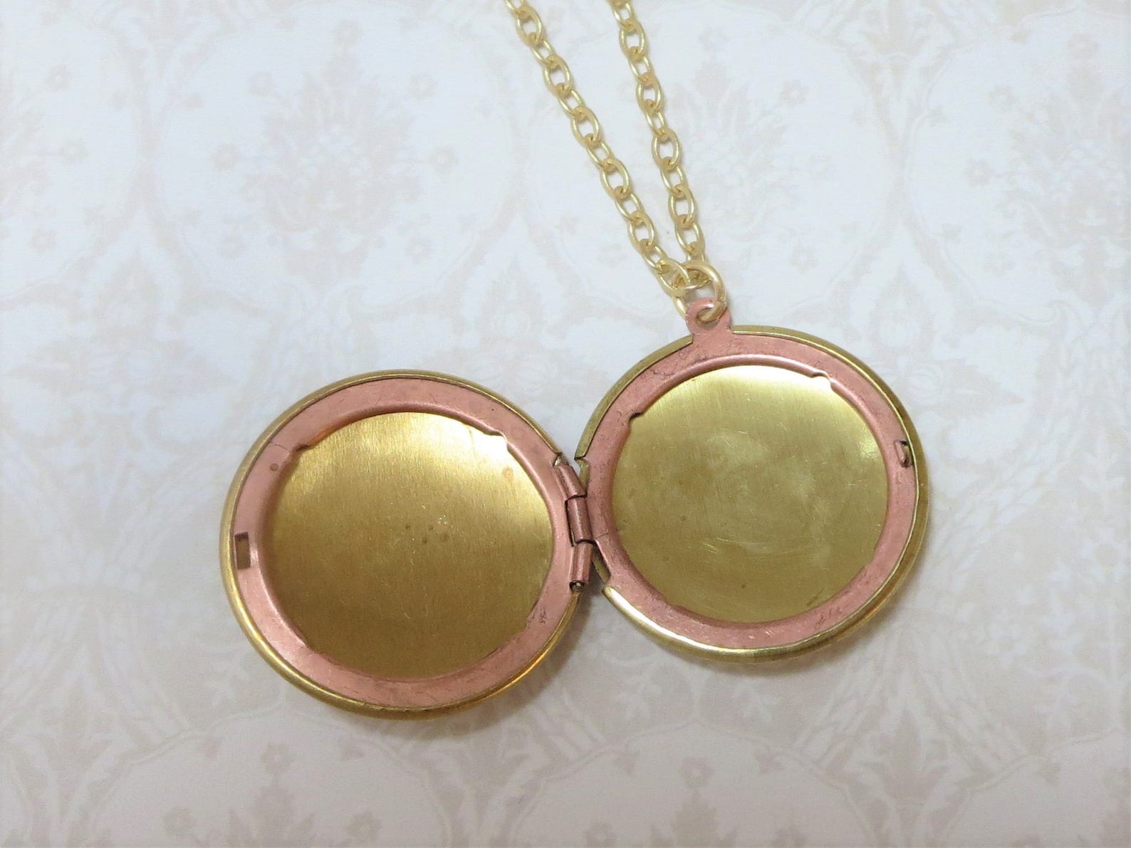 Swan Locket Swan Necklace Pendant White Swan Vintage Locket - Etsy