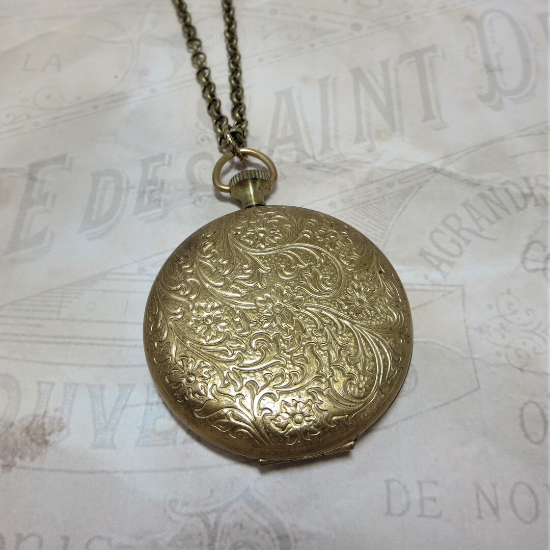 Pocket Watch Locket Vintage Locket Large Round Locket - Etsy