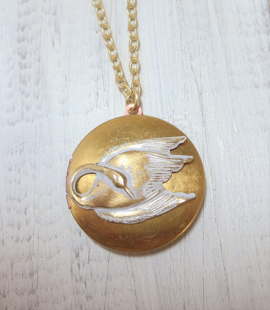 Swan Locket Swan Necklace Pendant White Swan Vintage Locket - Etsy