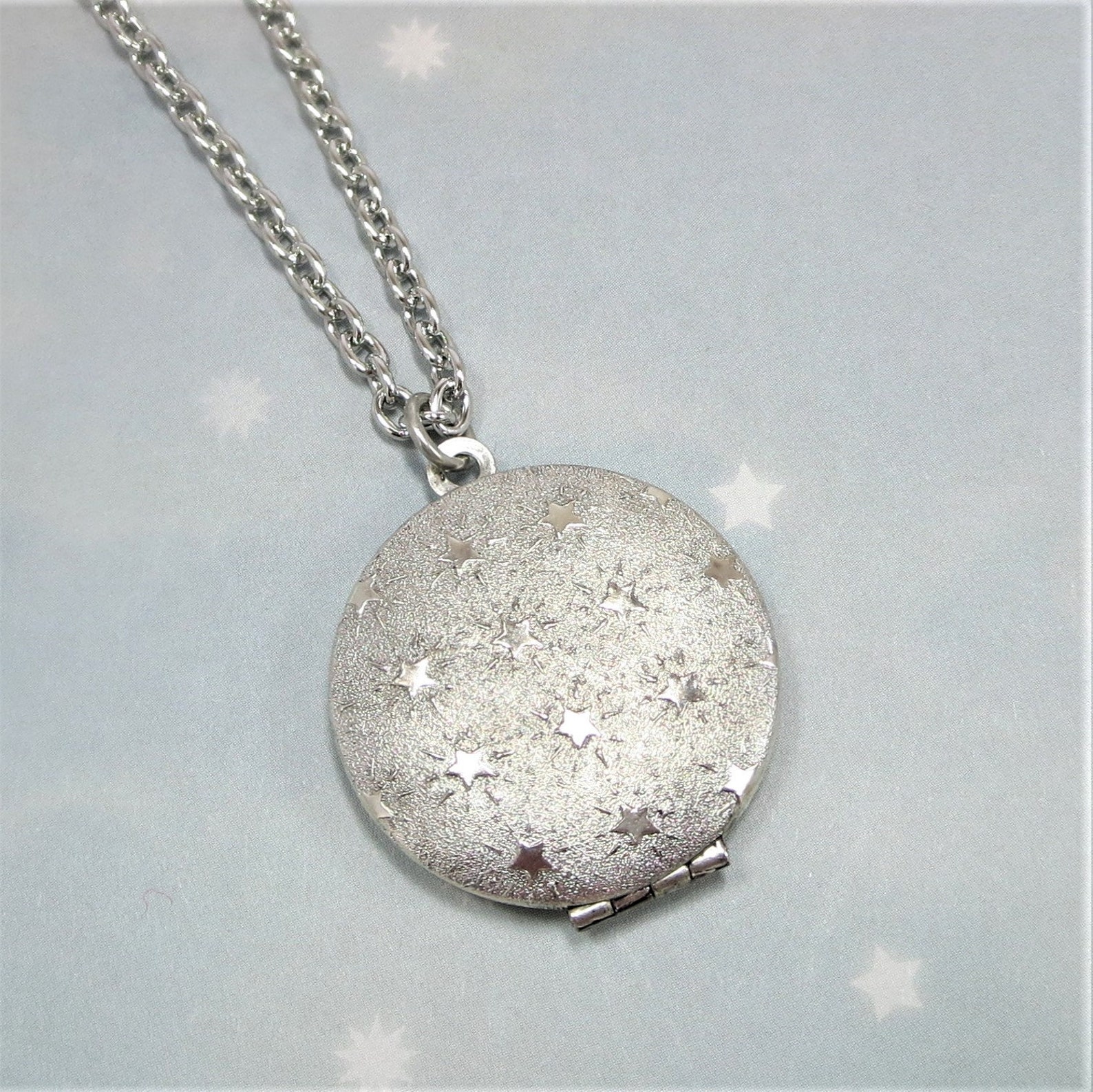 Star Locket Silver Star Locket Round Silver Locket Celestial - Etsy
