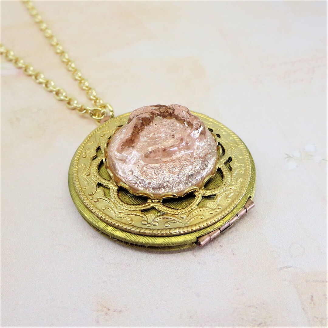 Pink Rose Locket, Vintage Locket, RARE Vintage Schiaparelli Glass Rose ...