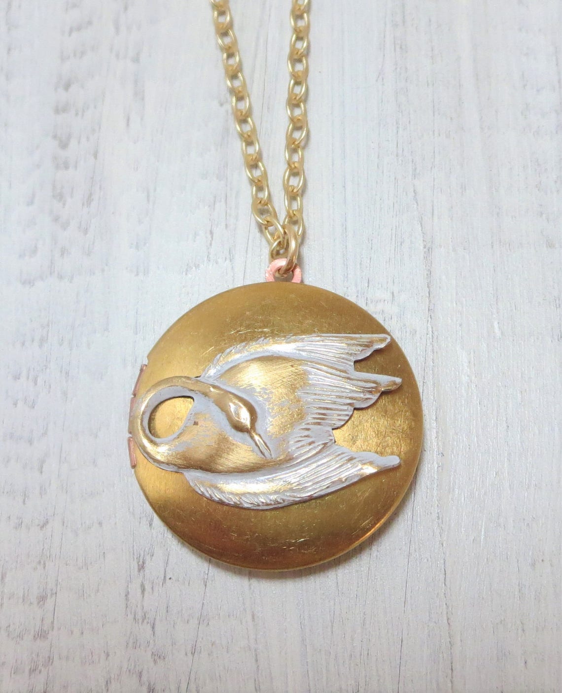 Swan Locket Swan Necklace Pendant White Swan Vintage Locket - Etsy