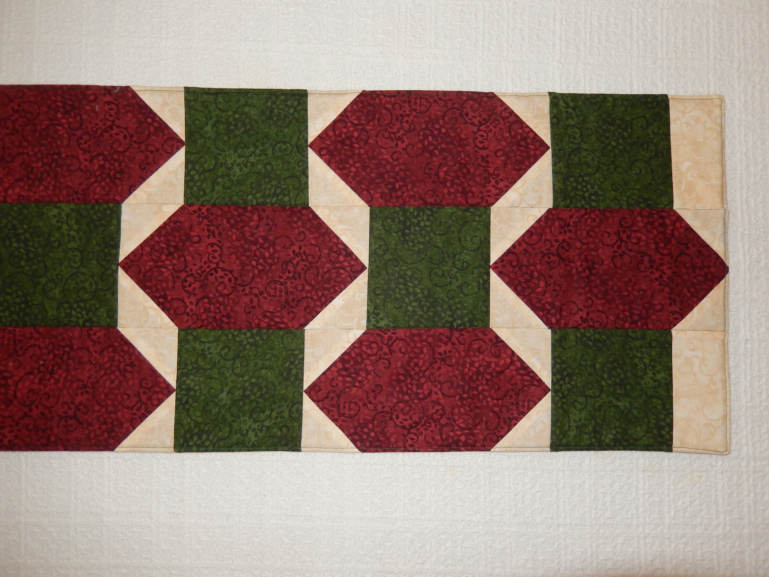 Hexagon Harmony Table Runner - Etsy