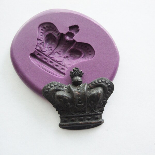 Antique Crown Molding - Etsy