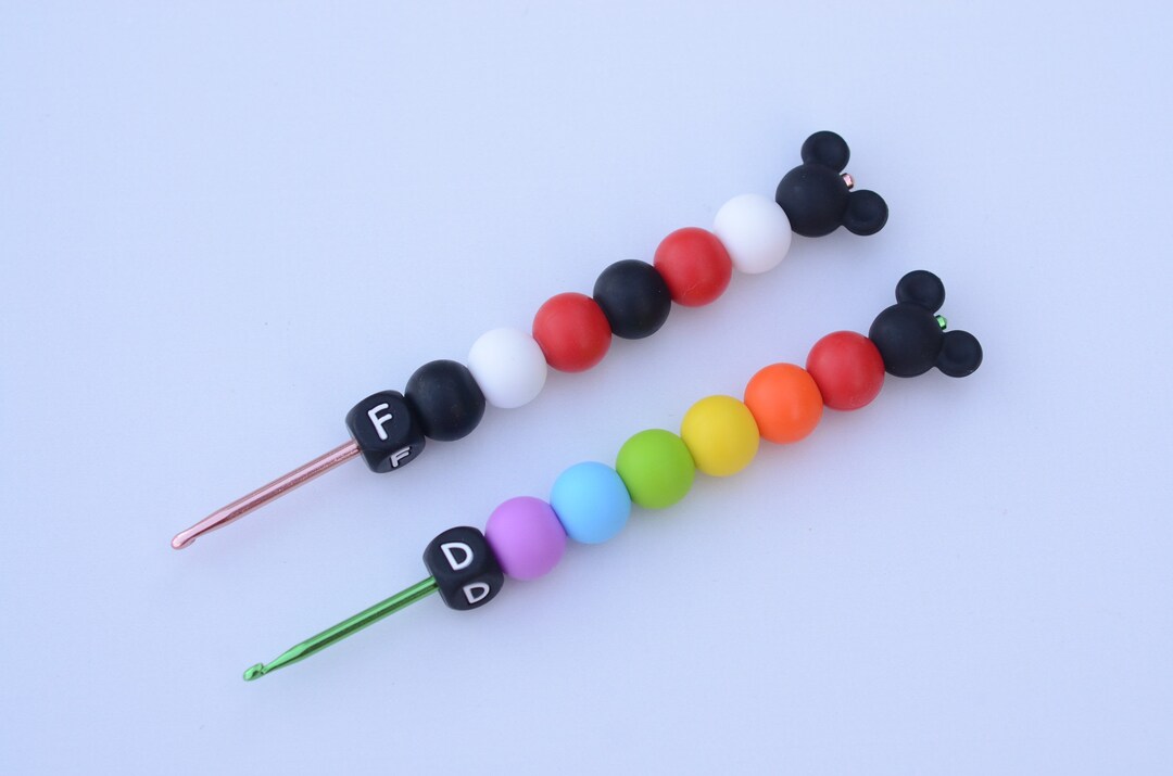 Mouse Rainbow Crochet Hook / Crochet Hook / Silicone Bead Crochet Hook ...