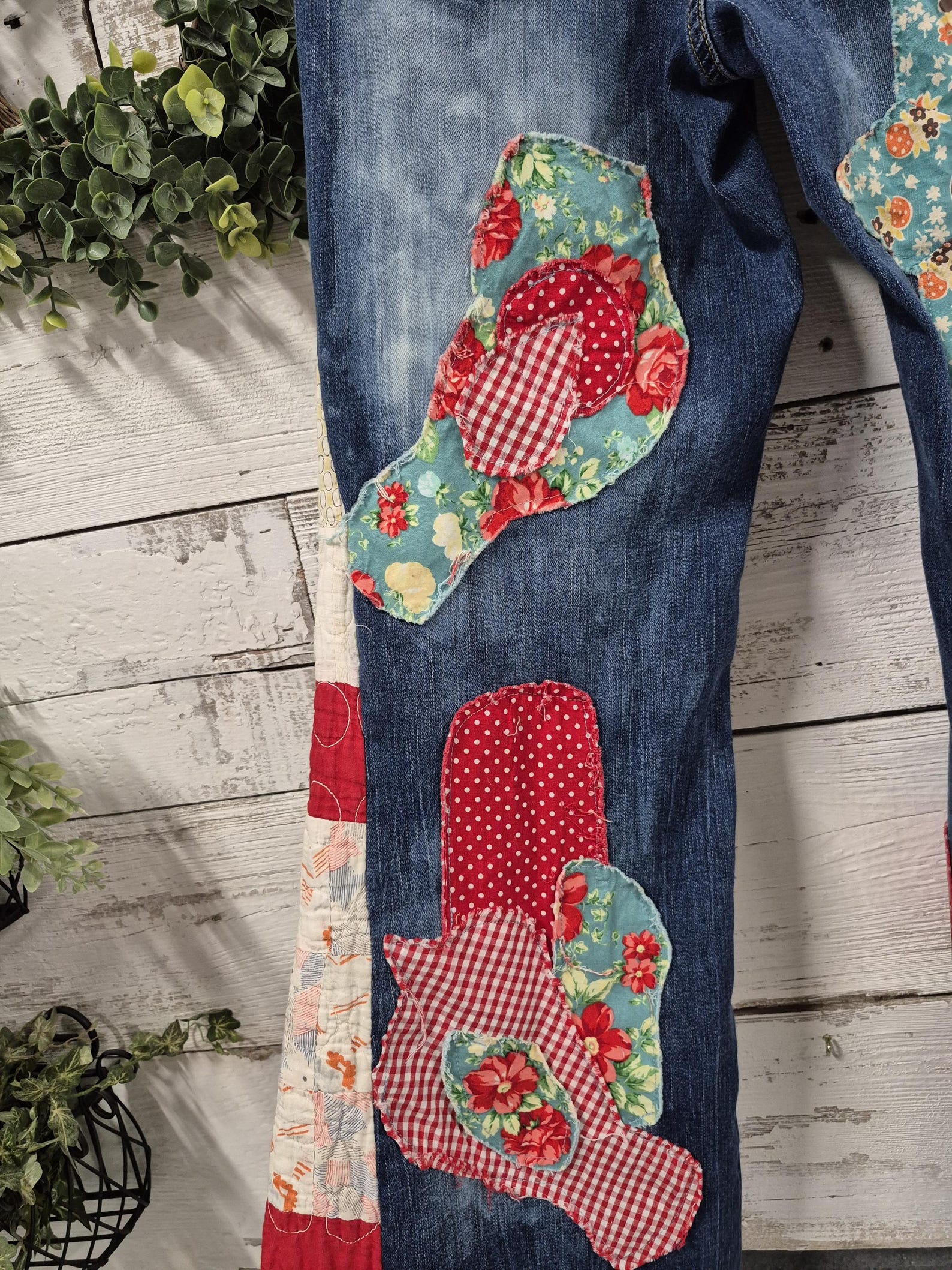 Upcycled Vintage Quilt Panel Barrel Leg Art Jeans Massimo Mid Rise 10R ...