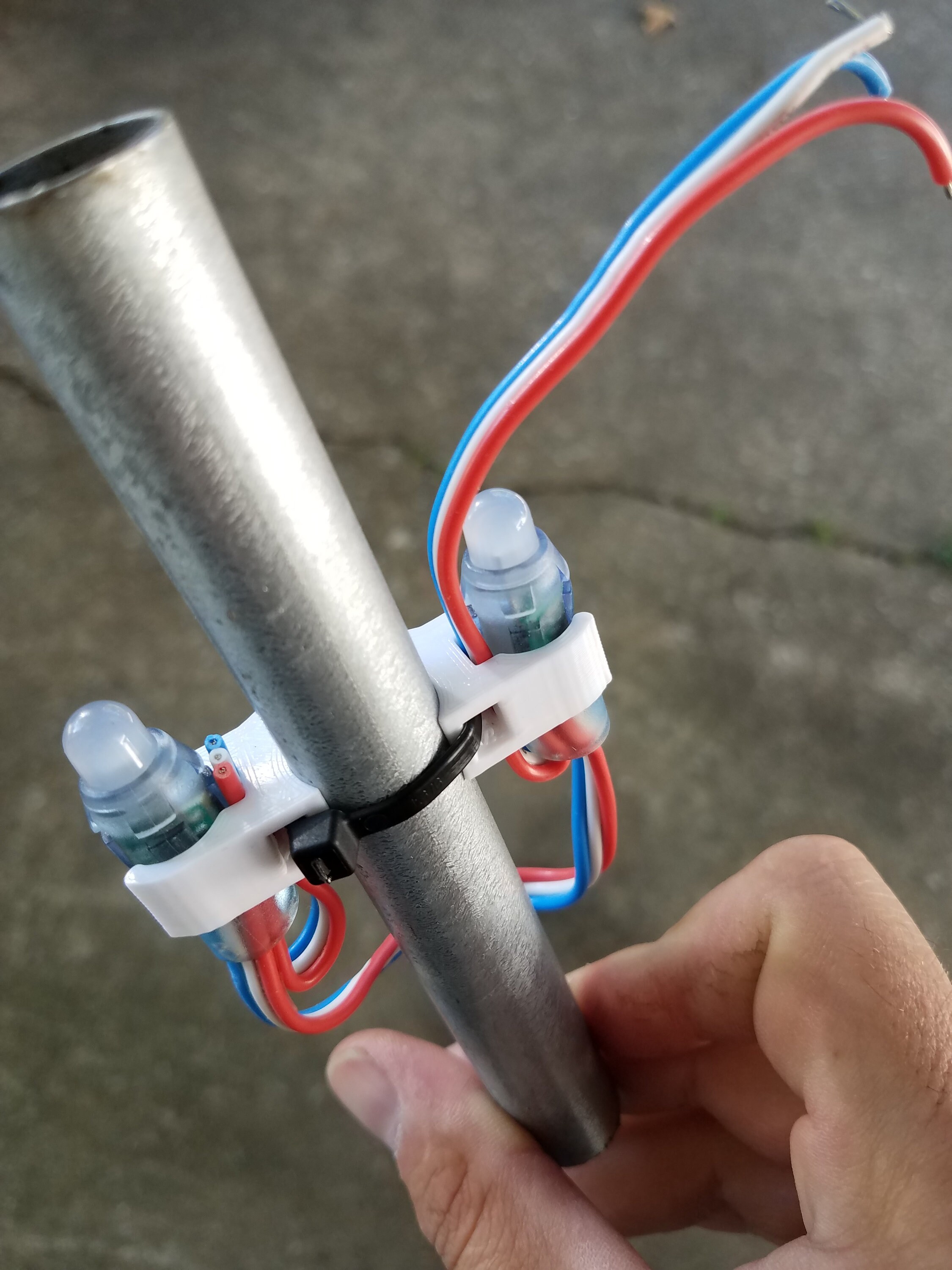 RGB Pixel clips for 1/2 emt conduit Pack of 25 Holds | Etsy