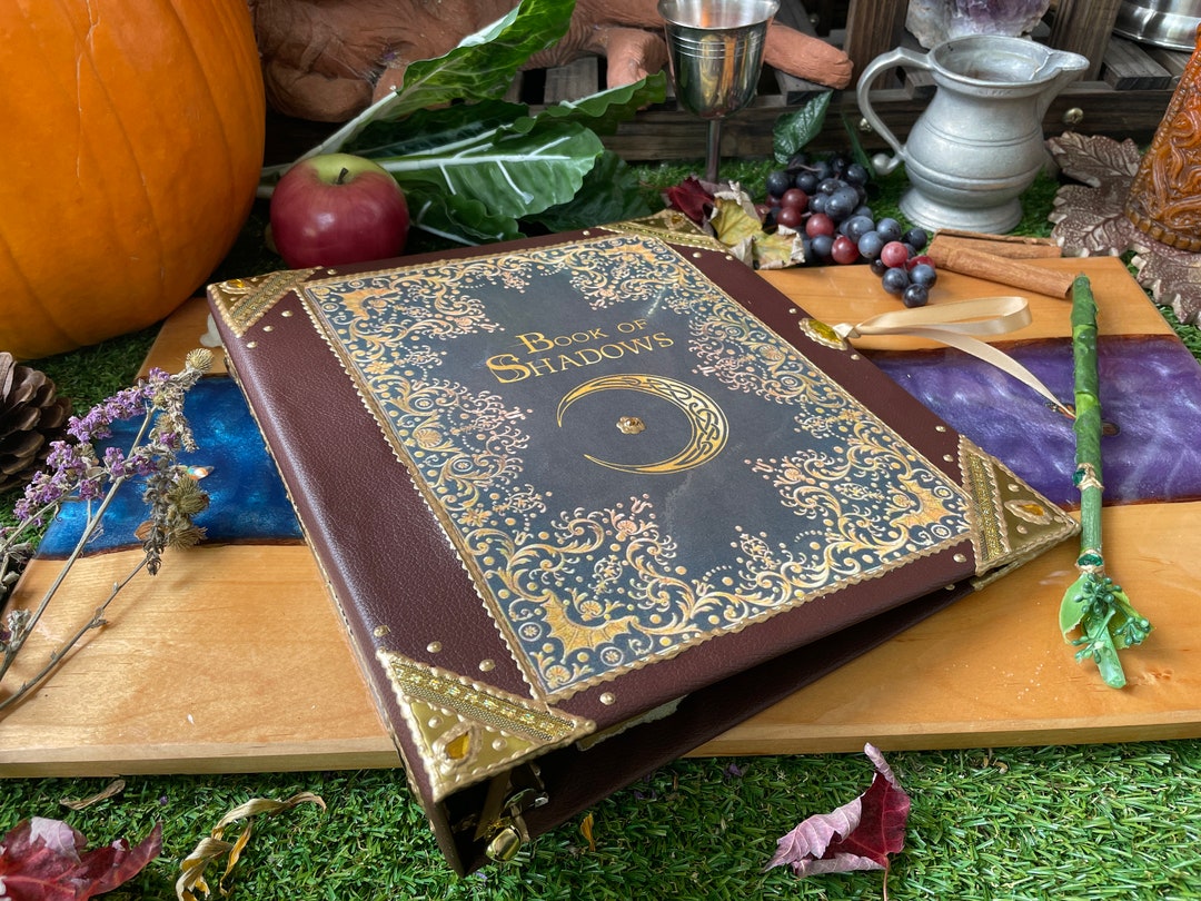 Book of Shadows Binder / Witchcraft Spellbook / Vintage Style Wiccan ...